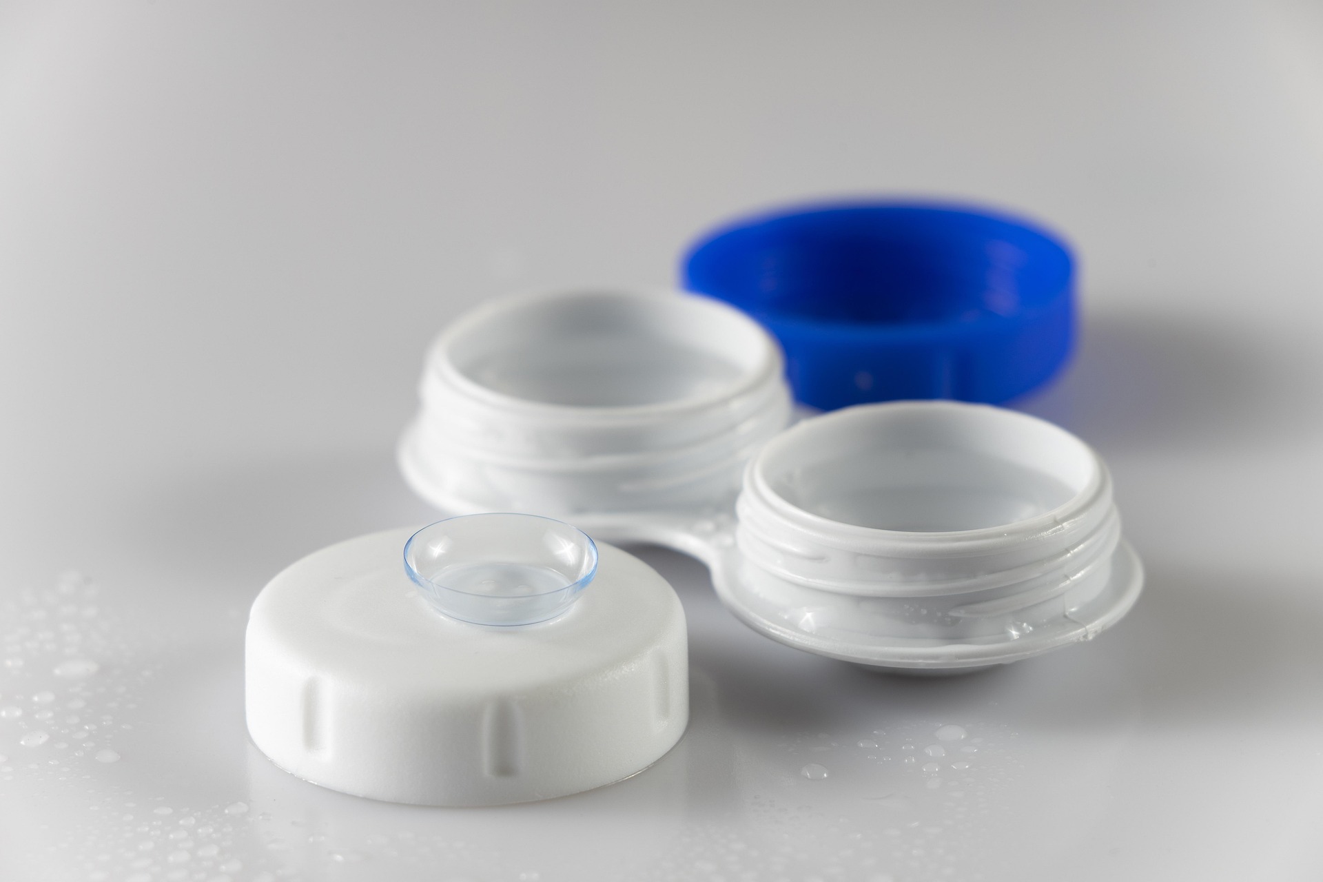 Contact Lenses Irritation - LASIK Vision Institute